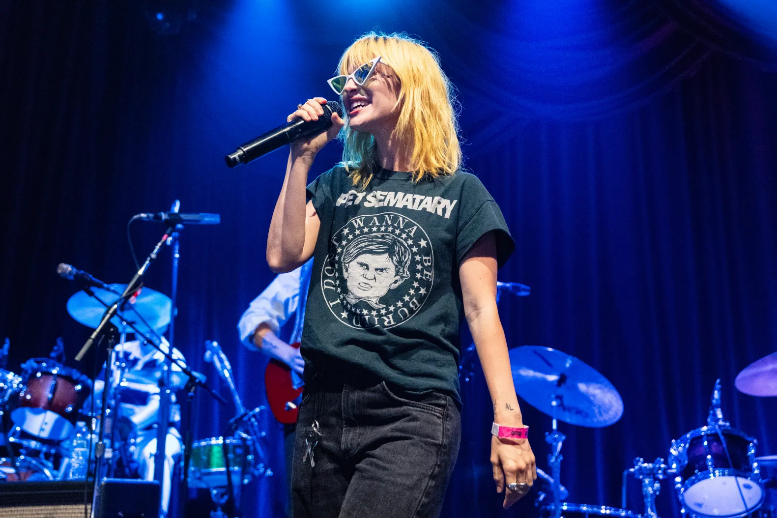 Hayley Williams เปิดตัวซิงเกิลใหม่ “Mirtazapine” พร้อมเพลง B-side “Glum ...